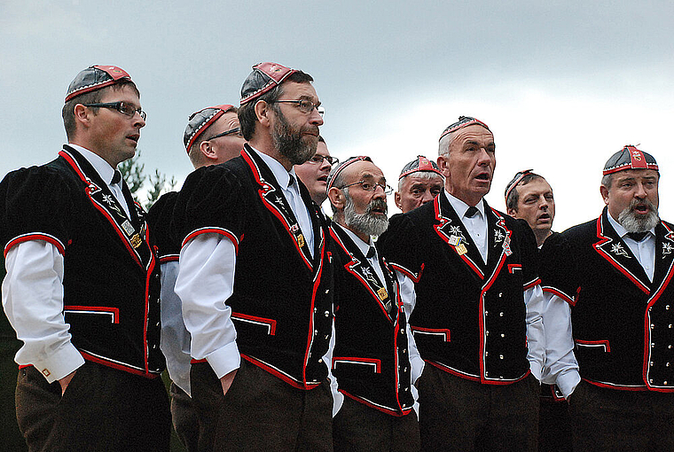 Jodeln bei Regen und bei Sonnenschein - Reinach - Aktuell - wob ...
